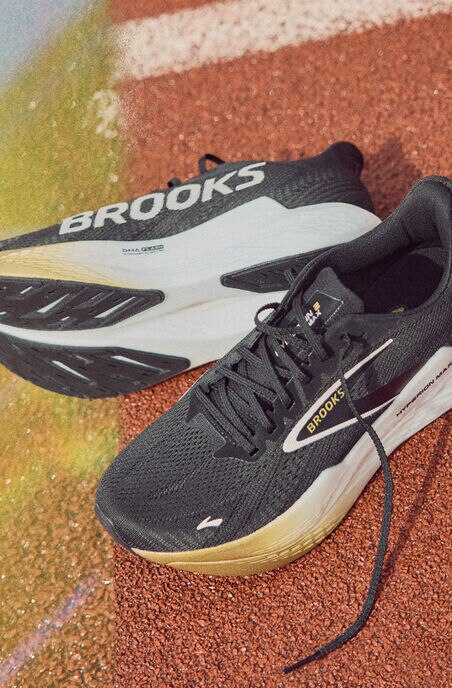 Men's Track Spikes | Custom Track Spikes for Men | Brooks Running