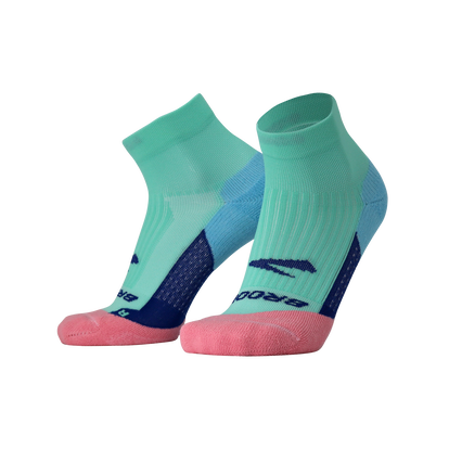 Running Socks for Men & Women | Brooks Running